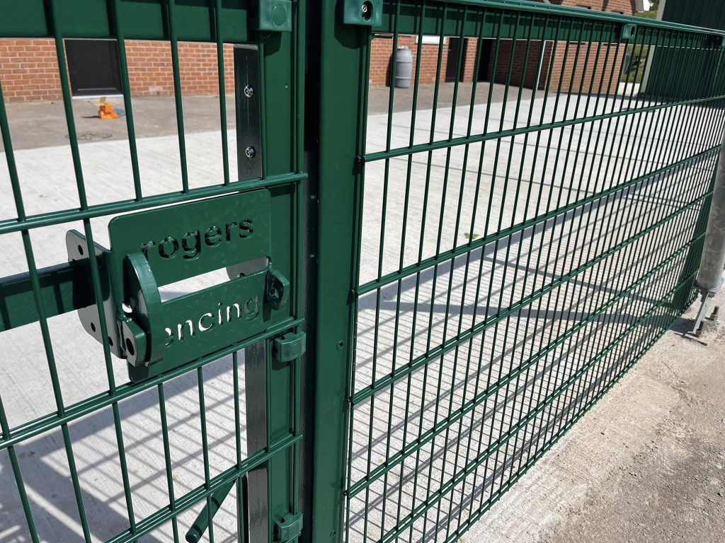 Play – ROGERS FENCING